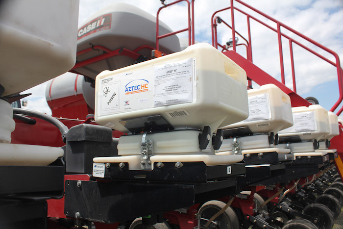 The Creative Gene AMVAC SmartBox Closed Handling System | Precision ...